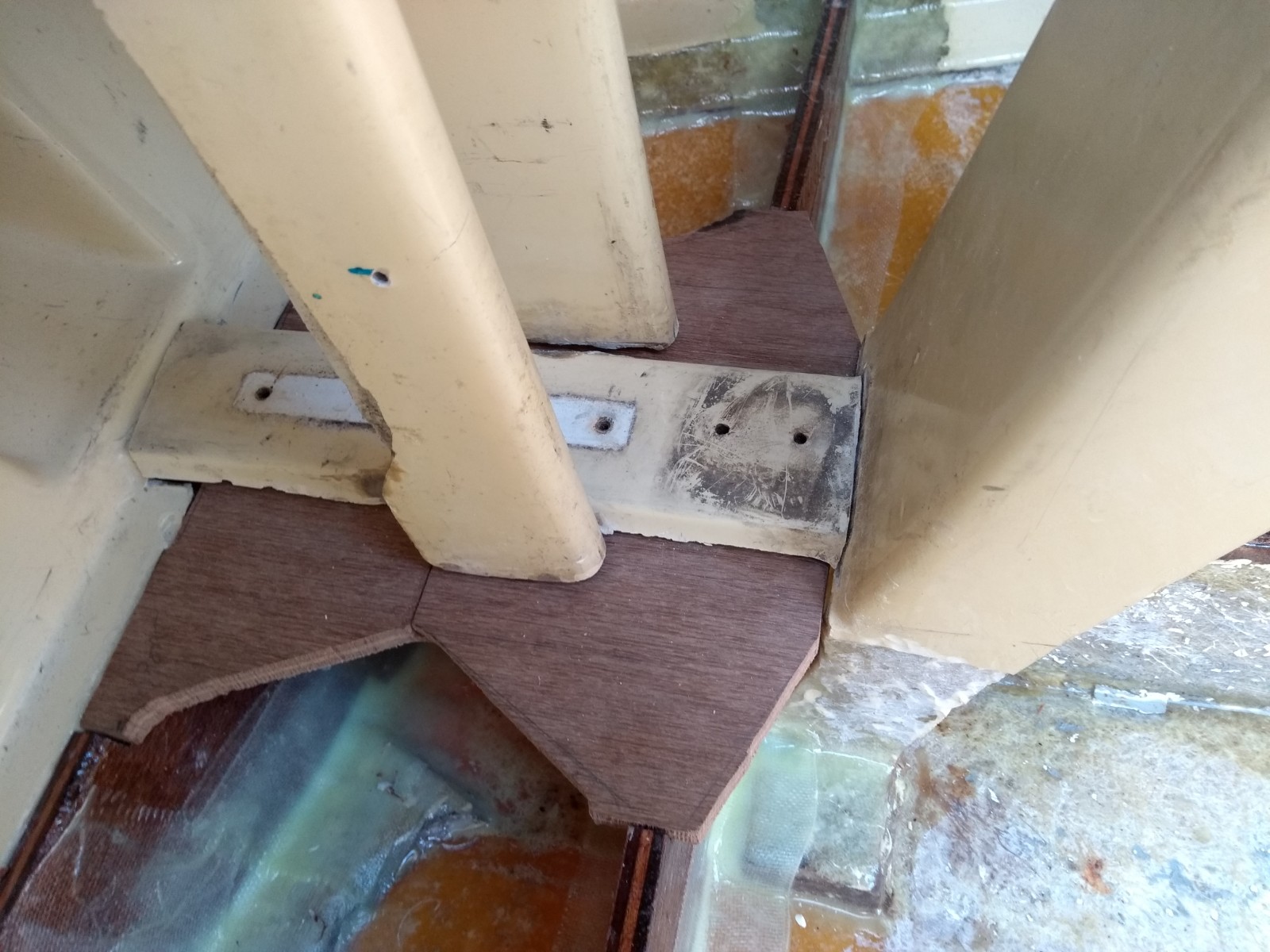 Wanderer Dinghy – Mast Step Repair – Part 3 | Martin's Blog